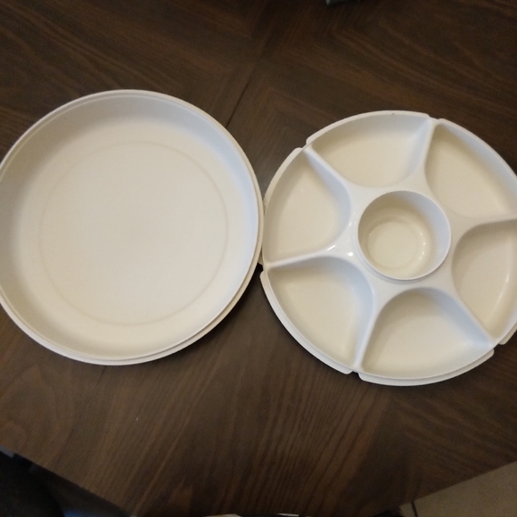 Tupperware | Kitchen | Vintage Tupperware Veggie Dip Tray | Poshmark